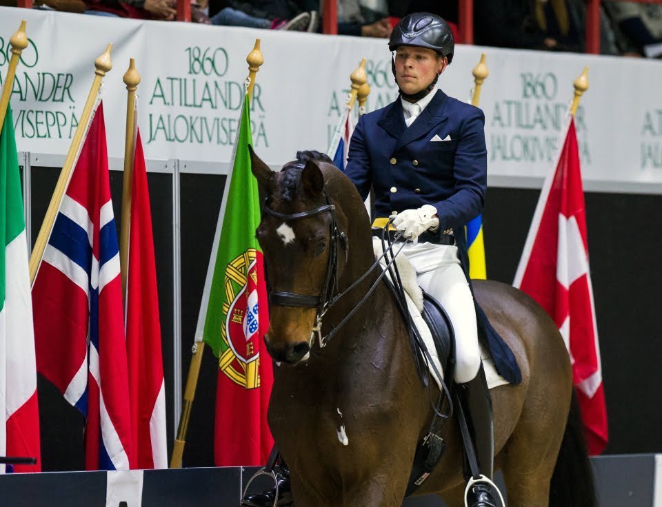 Henri Ruoste kilpailee Horse Show'ssa - Helsinki International Horse Show